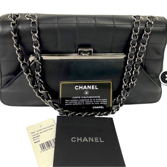 CHANEL | Bags | Absolutely Stunning Authentic Vintage Channel Bag Like ...